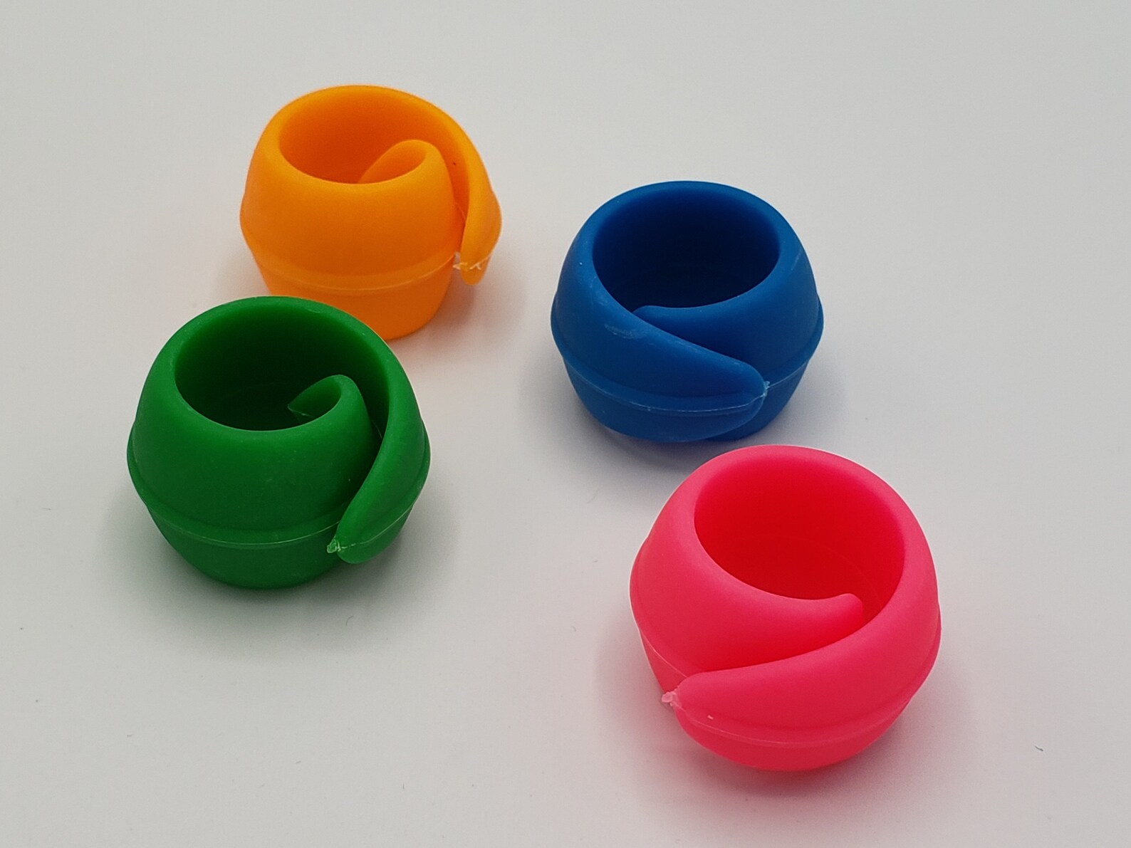 Thread Spool Huggers and Fabric Wraps 4pc and 8pc Prevents - Etsy