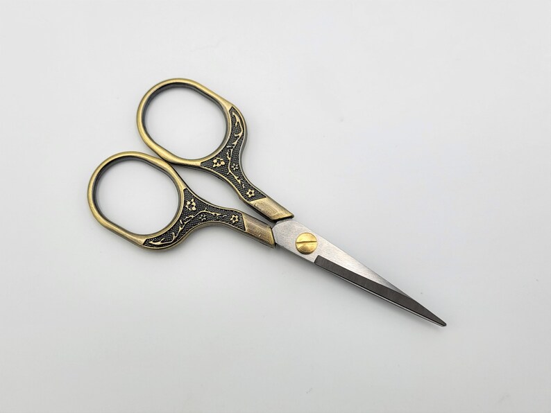 Small Craft Scissors, 5" Vintage Style Scissors | Embroidery Scissors ...