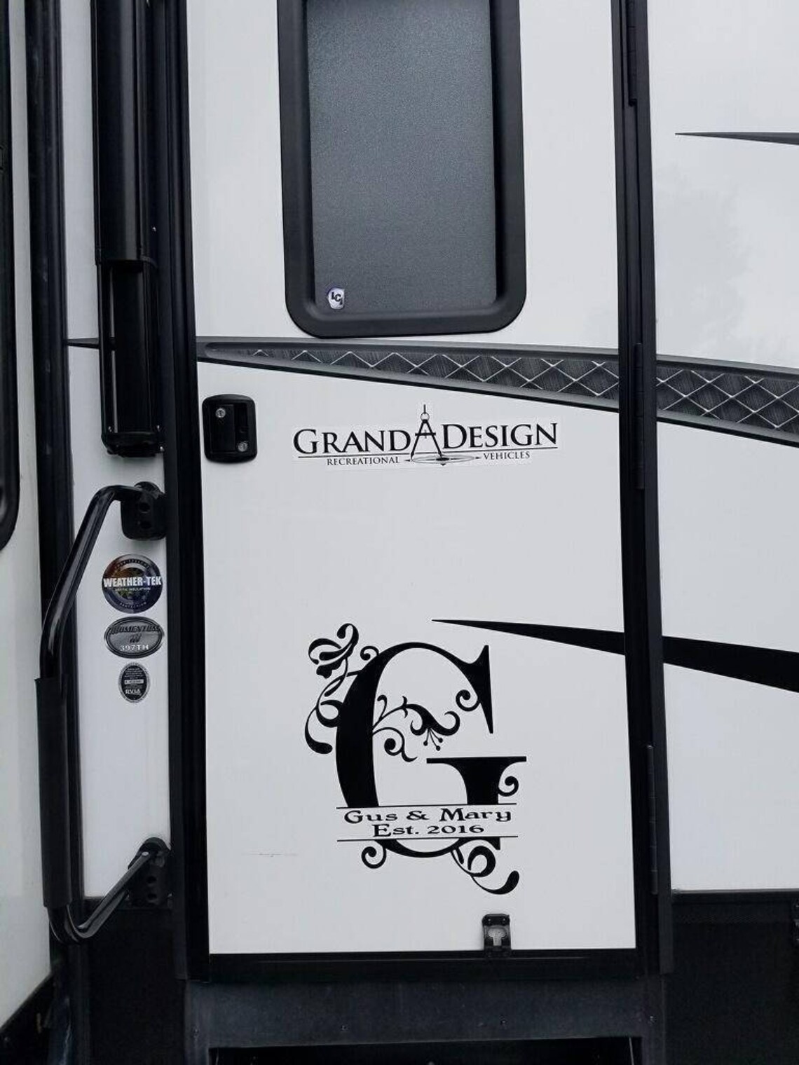 Large Vinyl Monogram Letter E Decal Split Letter Monogram | Etsy