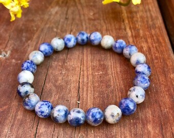 Crystals Wearable Gemstones & Spiritual Tools by HelloLunaShop