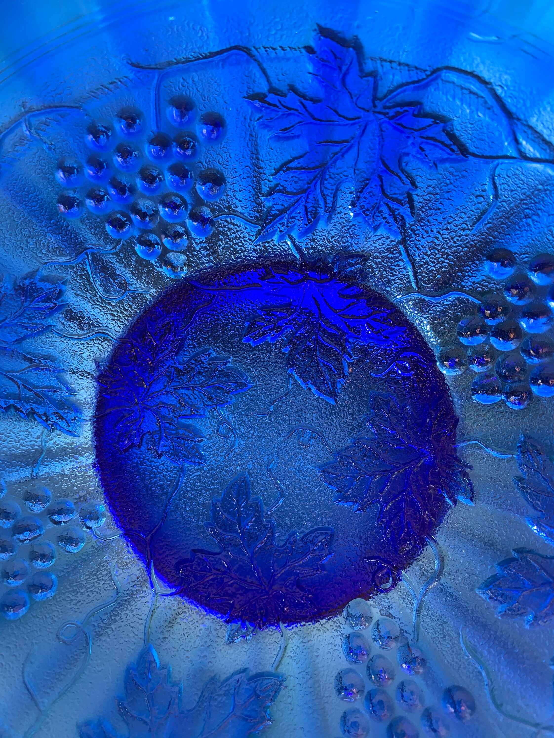 Antique Northwood Grape and Cable Variant Stippled Blue Pie Crust Edge ...