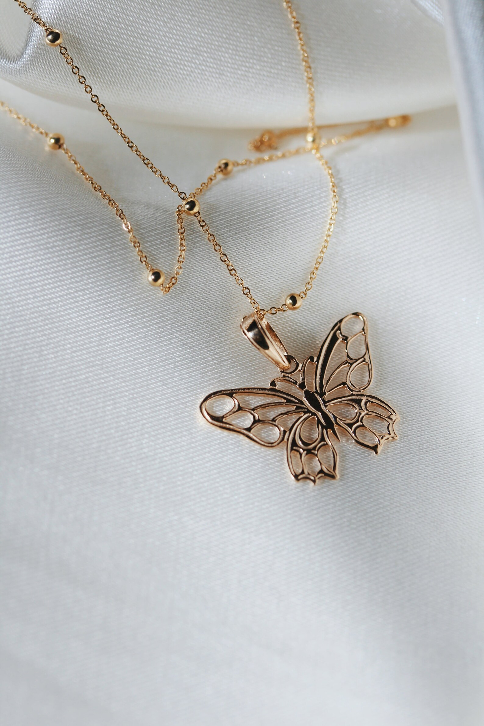 Gold Butterfly Necklace - Etsy