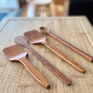 Wooden Kitchen Utensils Set - Large Flipper, Small Flipper, Cooking ...