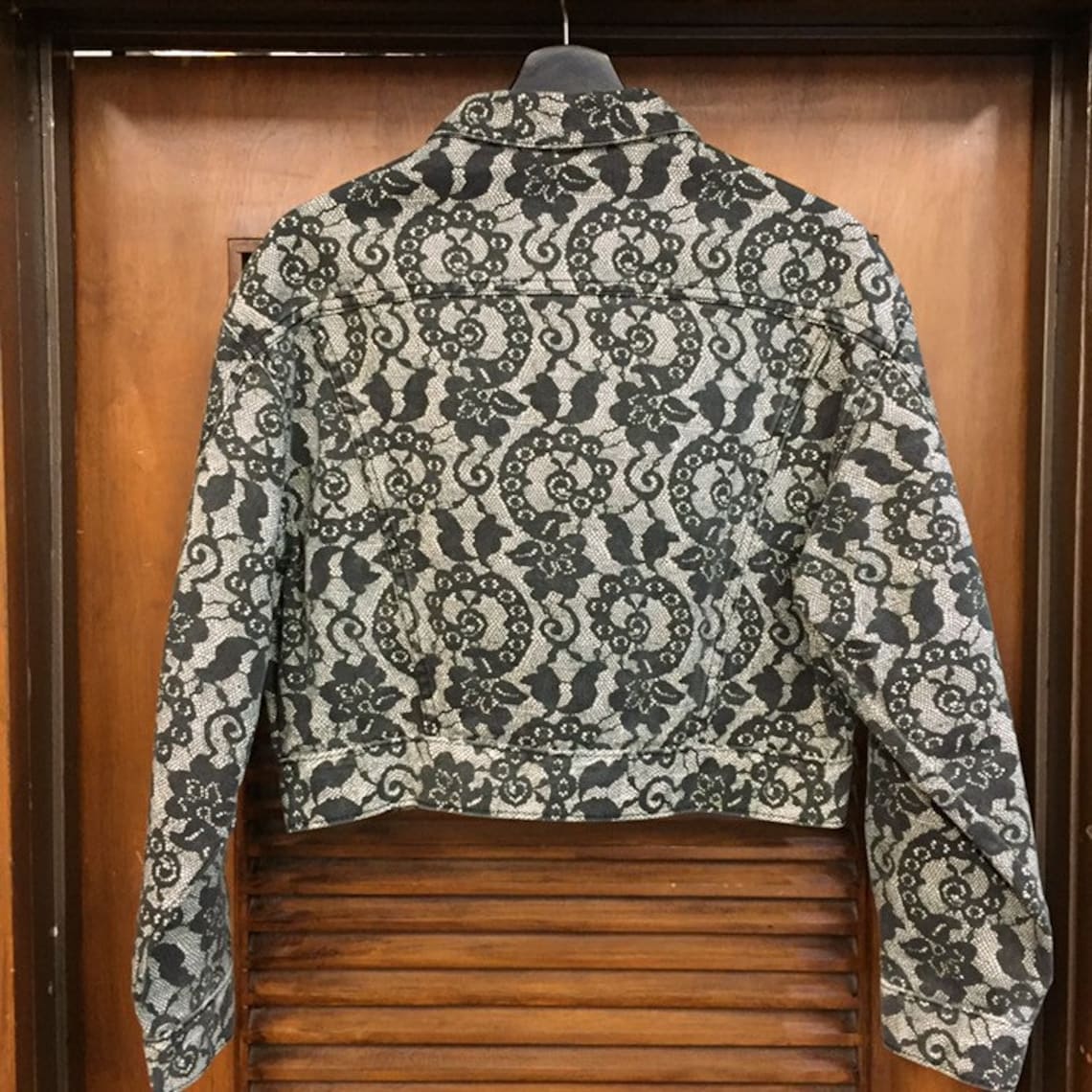 Vintage 1980s guess Label Tapestry Design Cropped Denim - Etsy