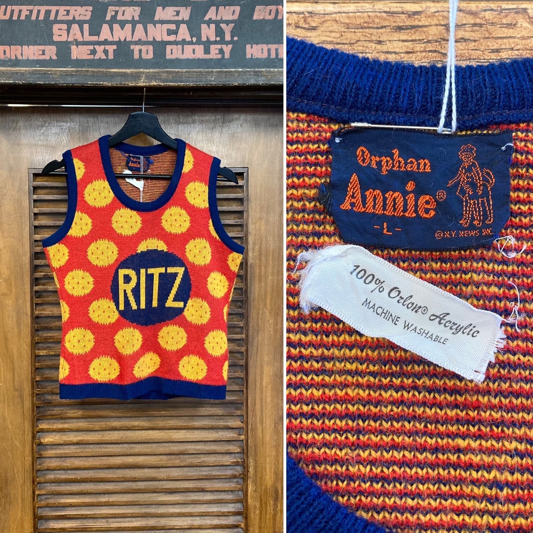 Vintage 1970s Ritz Crackers Mod Glam Intarsia Print Sweater Vest, 70s ...