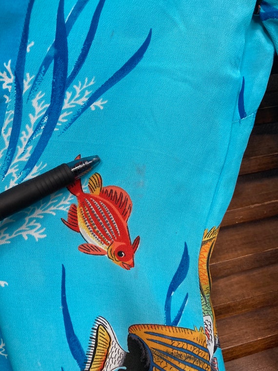 Vintage 1940’s Iolani Underwater Fish Crepe Pake Muu … - Gem