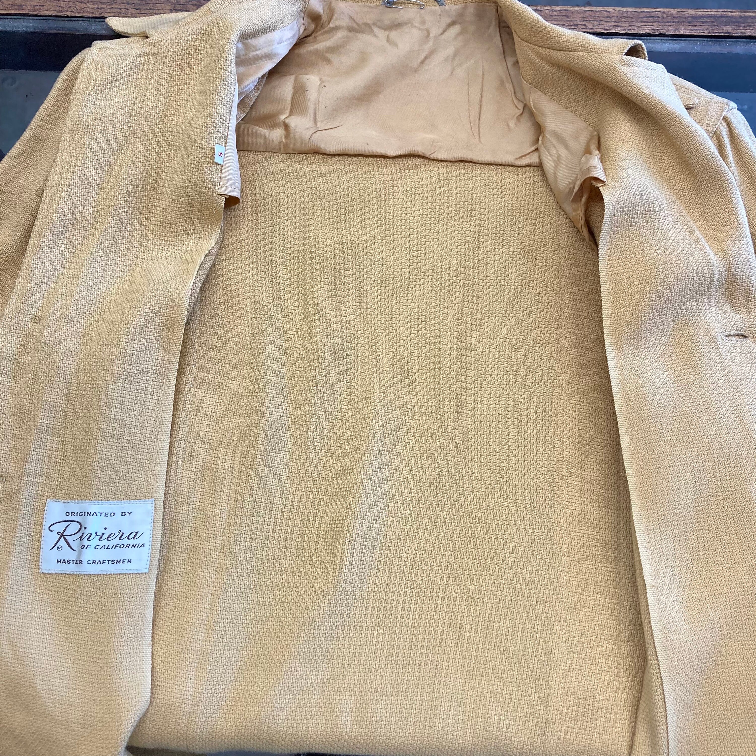 Vintage 1950's Textured Yellow Rayon Hollywood Leisure Vintage 1950's Textured Yellow Rayon Hollywood Leisure