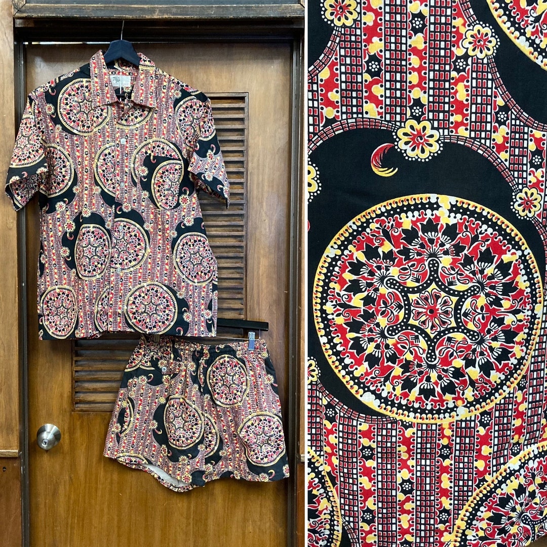 Vintage 1950s deadstock Atomic Cotton Tiki Loop Collar Two-piece Outfit ...