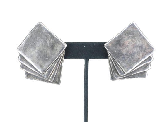 Vintage Beautiful Square Shape Texture Design Clip On… - Gem