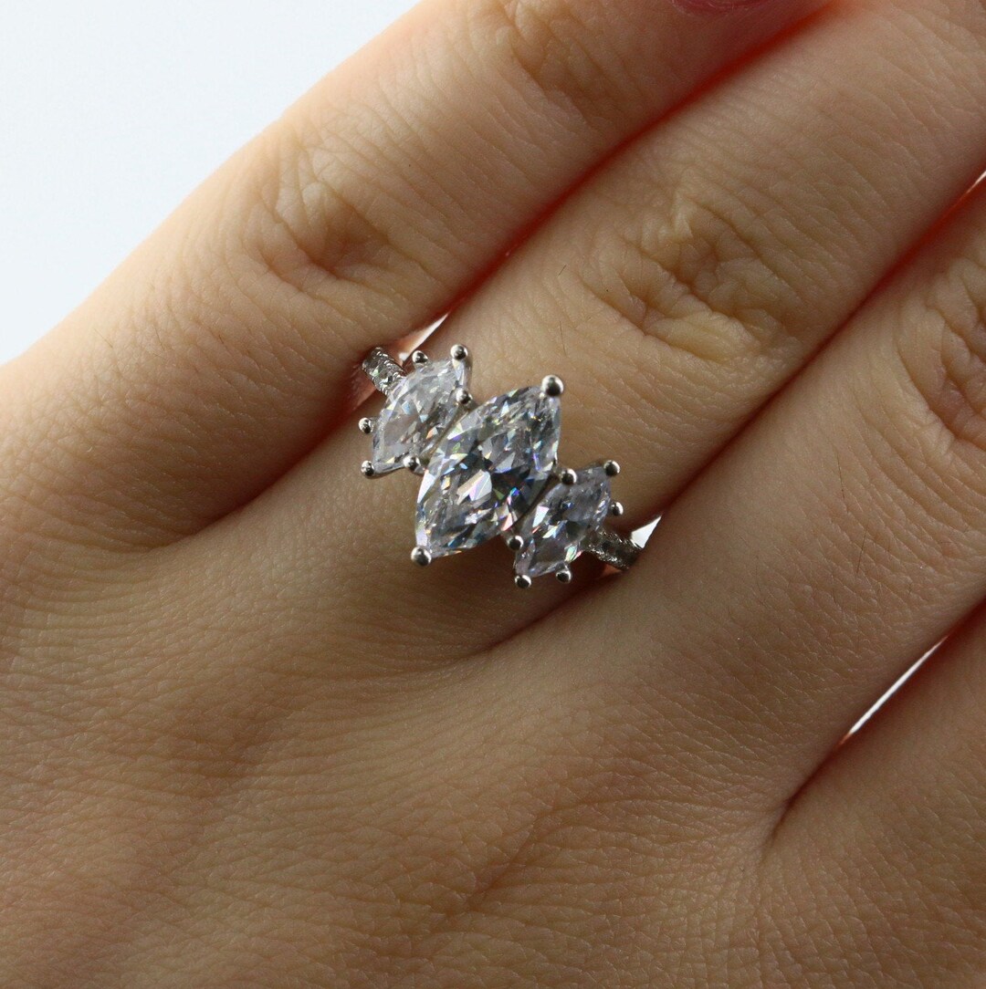 Size 6 Marquise Cut Three White Crystals CZ Classic Royal Design Ring ...