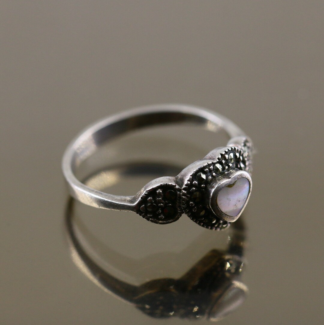 Vintage Size 7.5 Heart MOP Mother of Pearl Marcasite Stones Design Ring ...