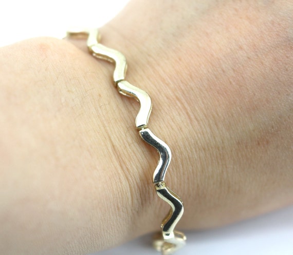 Vintage FAS Handmade Wavy Line Design Chain Link Brac… - Gem