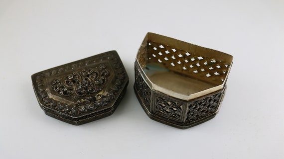 Antique Burmese Myanmar Jewel House GMT Leaf Floral S… - Gem