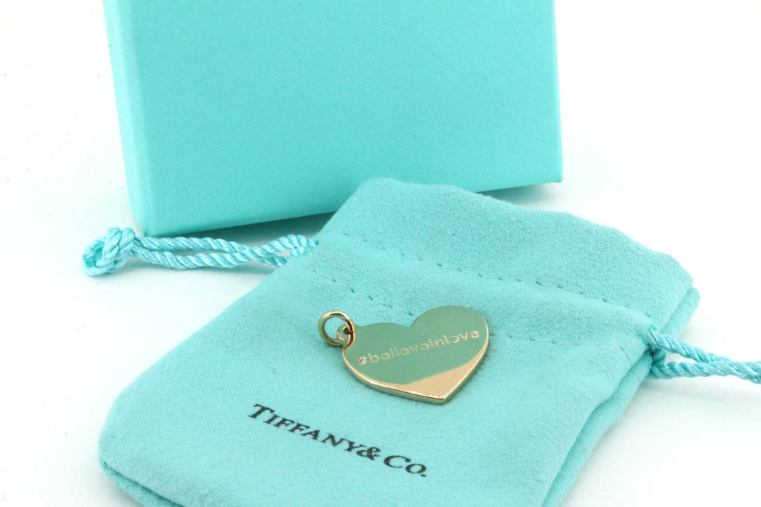 Authentic Tiffany & Co 18K Gold Flat Heart Shape Pendant #beliveinlove ...