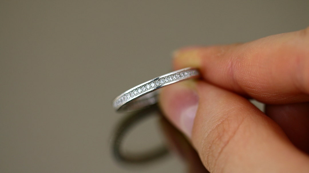 Vintage Size 8 Dainty Sparkling Crystals Stacking Design Infinity ...