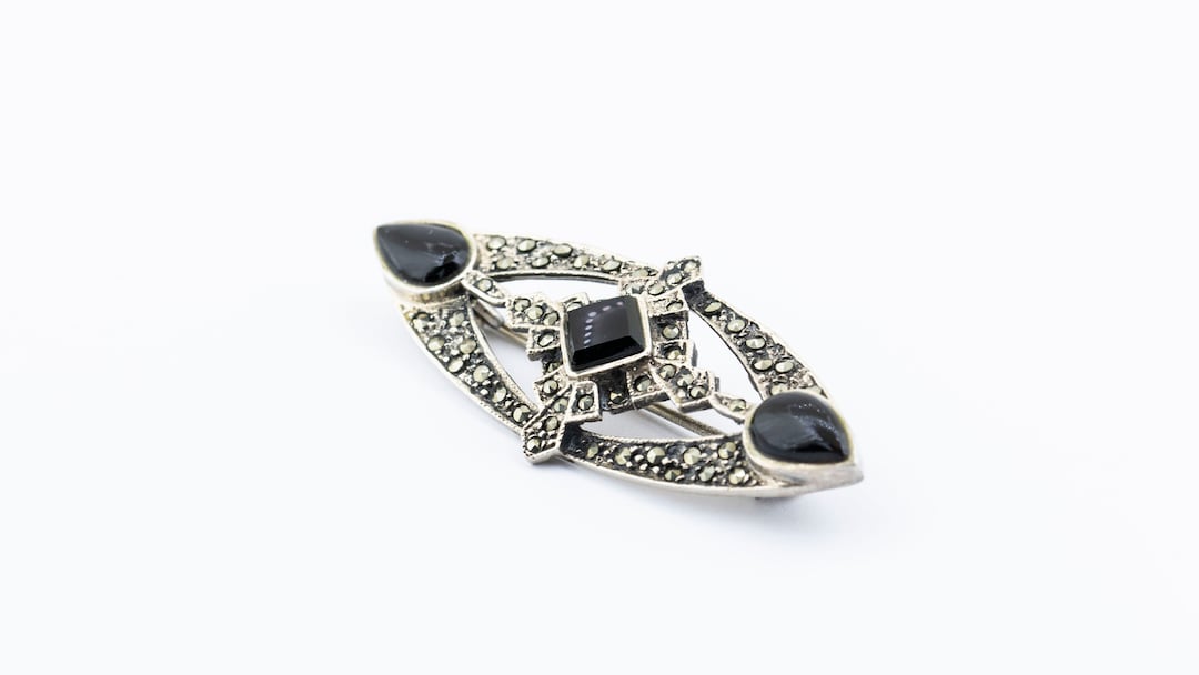 Vintage Oval Shape Beautiful Cross Design Onyx Marcasite Pin/brooch 925 ...