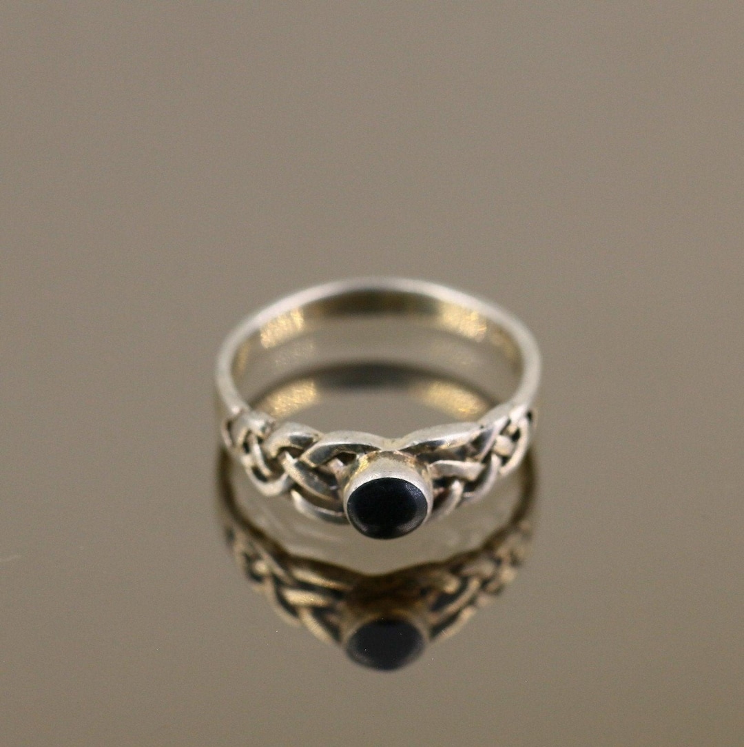 Vintage Pscl Peter Stone Celtic Knot Black Onyx Bead Design Ring 925 Sterling Silver Size 8 RG ...