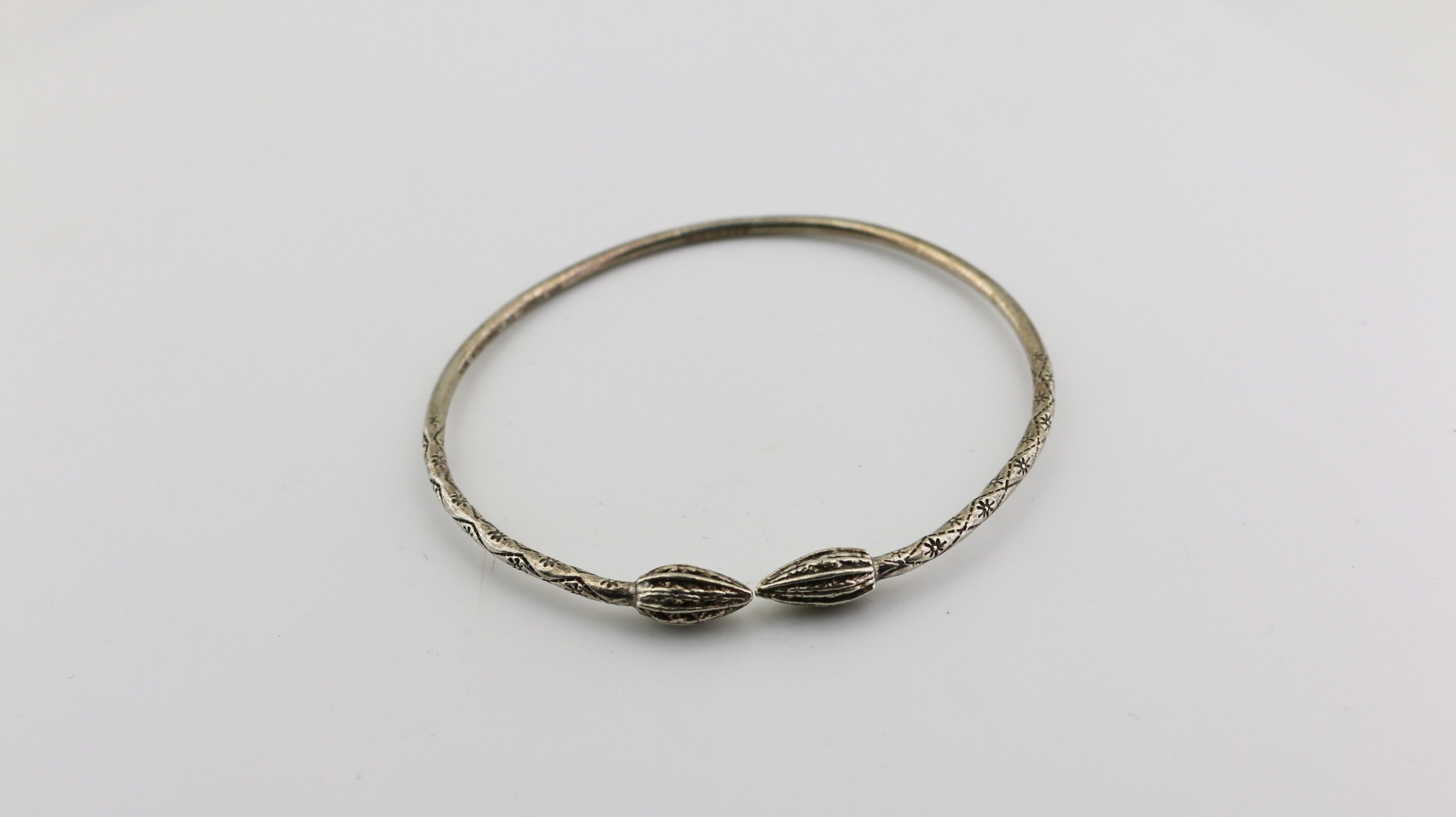 Vintage West Indian Cone Pointed Ends Notches Design Bangle - Etsy