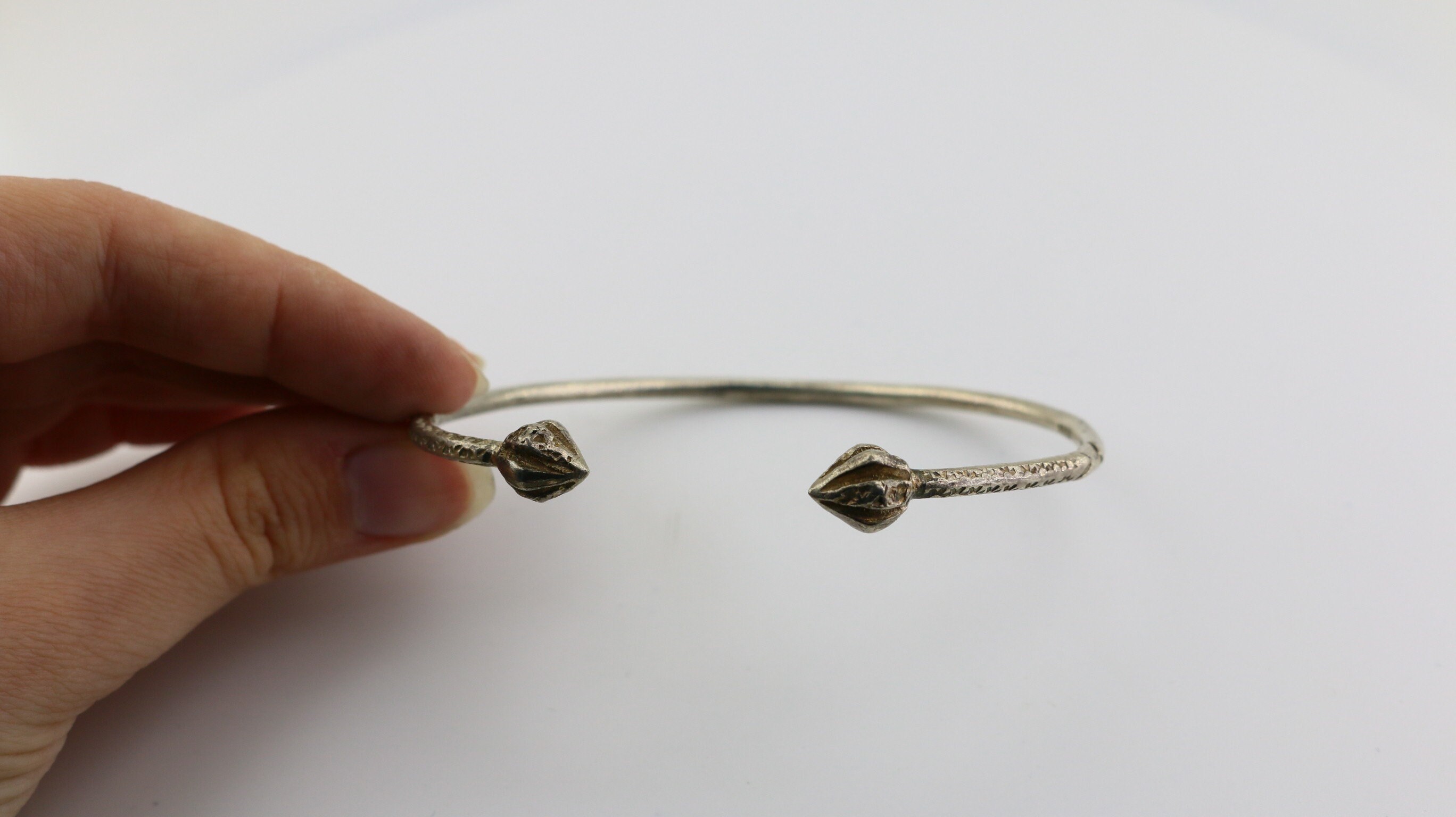 Vintage West Indian Bracelet Cone Pointed Ends Notches Design Bangle ...