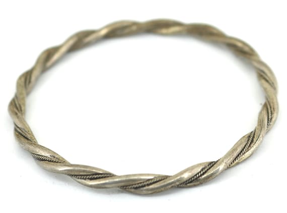 Vintage 8 In Southwest Twisted Wire Bangle Bracelet S… - Gem