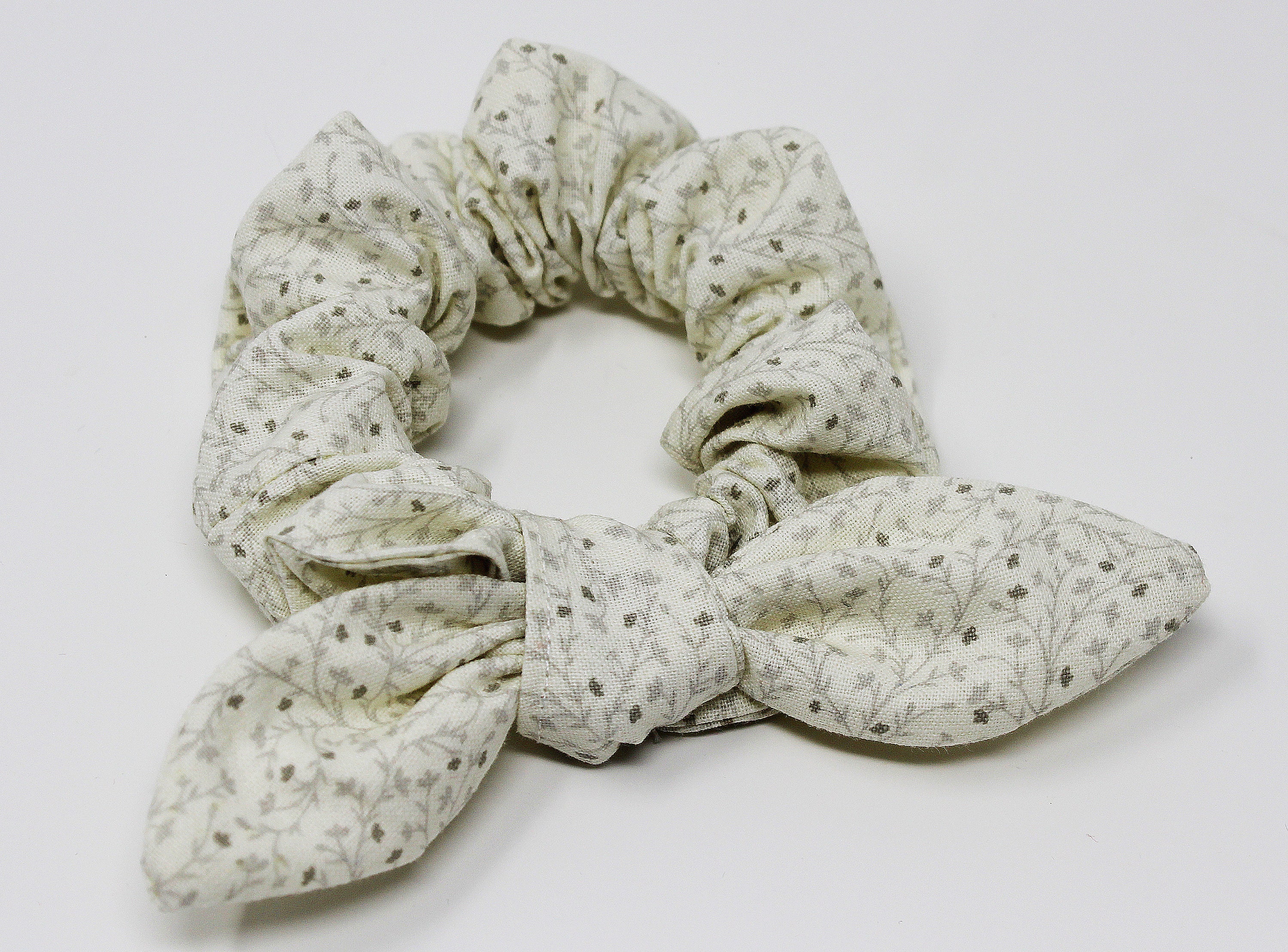 Cream Floral Hair Scrunchies, Scrunchie, Hair Bow Scrunchy, Top Knot ...