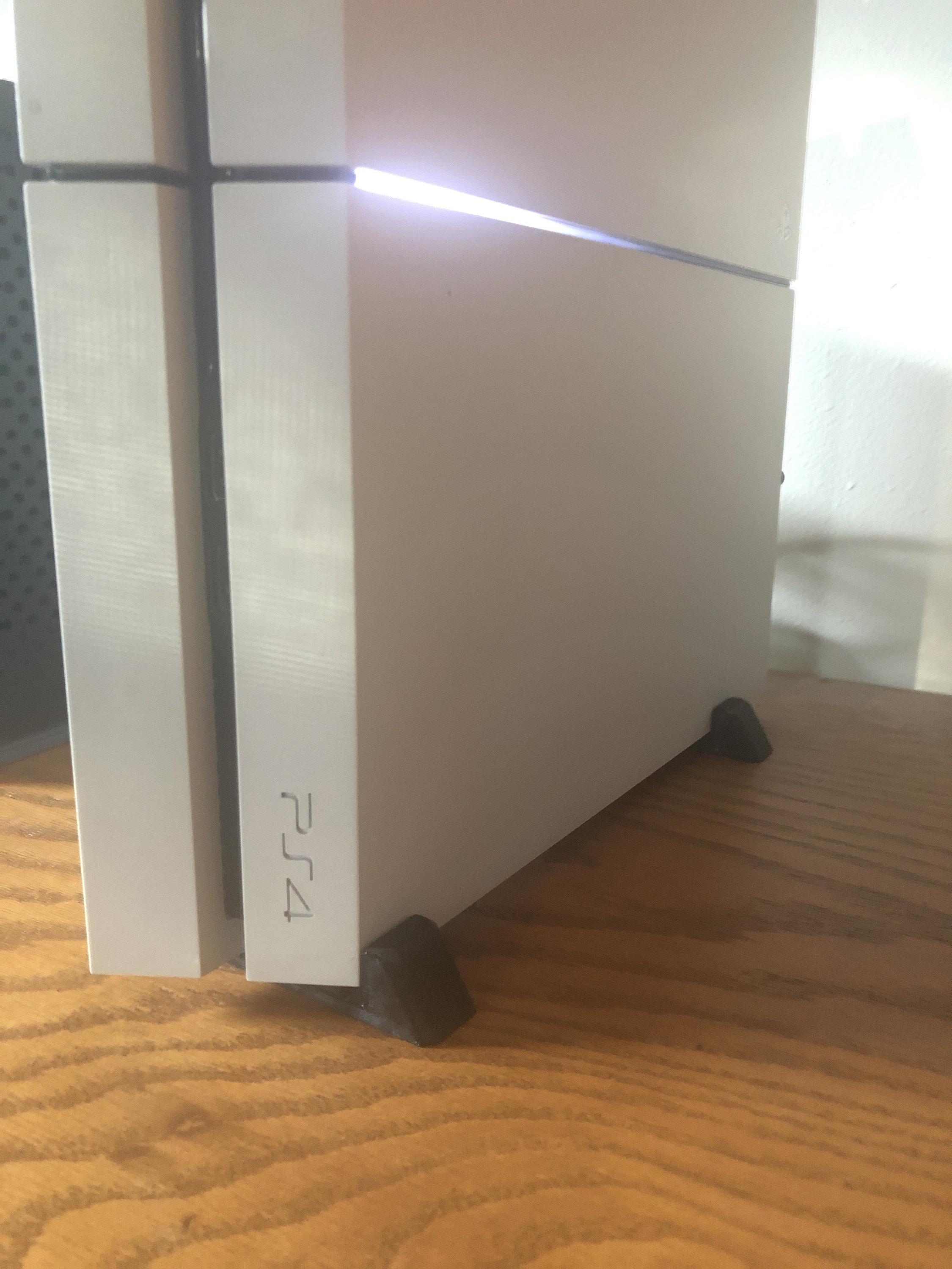 PS4 3D Printed Vertical Stands Better Airflow and Thermal Performance ...