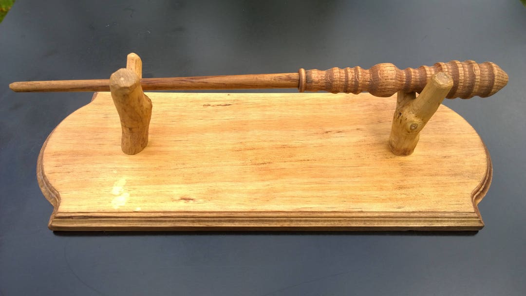 Handmade Oak and Red Oak Wand With Stand - Etsy