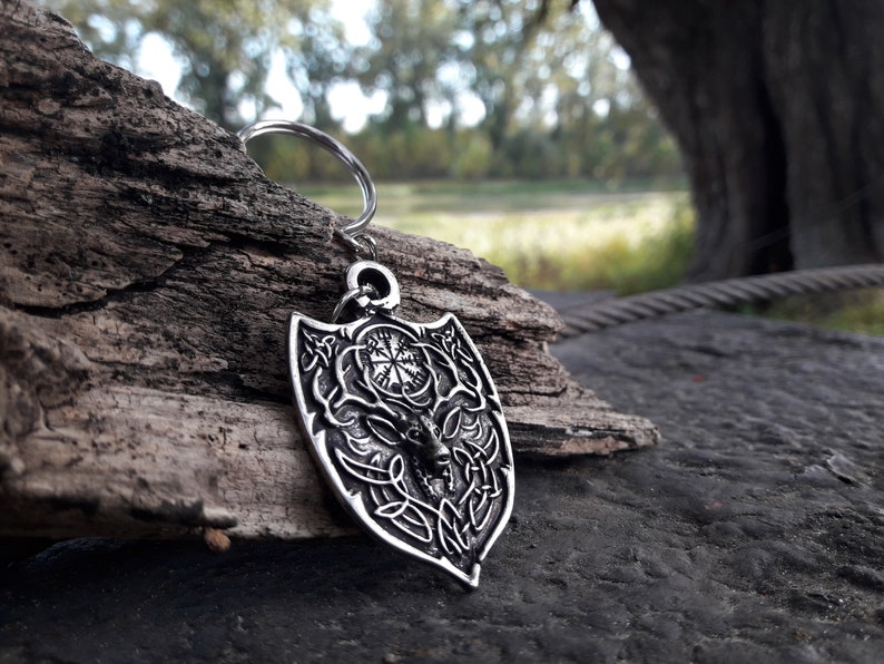 Vegvisir Norse Viking Deer Necklace Keychainscandinavian - Etsy