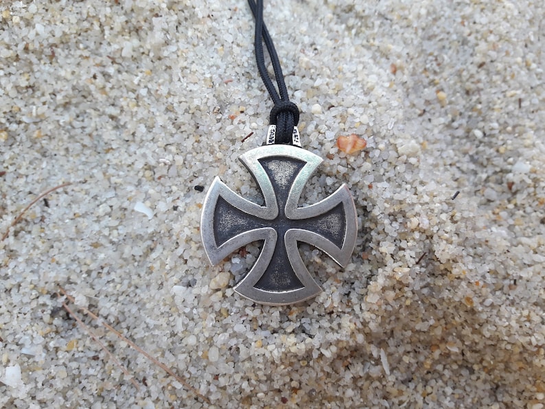 Templar Cross Necklace and Keychain,templar Knights Sign Symbol ...