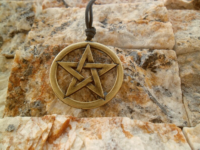 Pentagram star neckalce pendantPentalpha or Pentangle Greek | Etsy