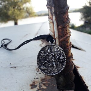 Spartan Shield V Symbol Ancient Greek Necklace,lacedaemon Ancient ...