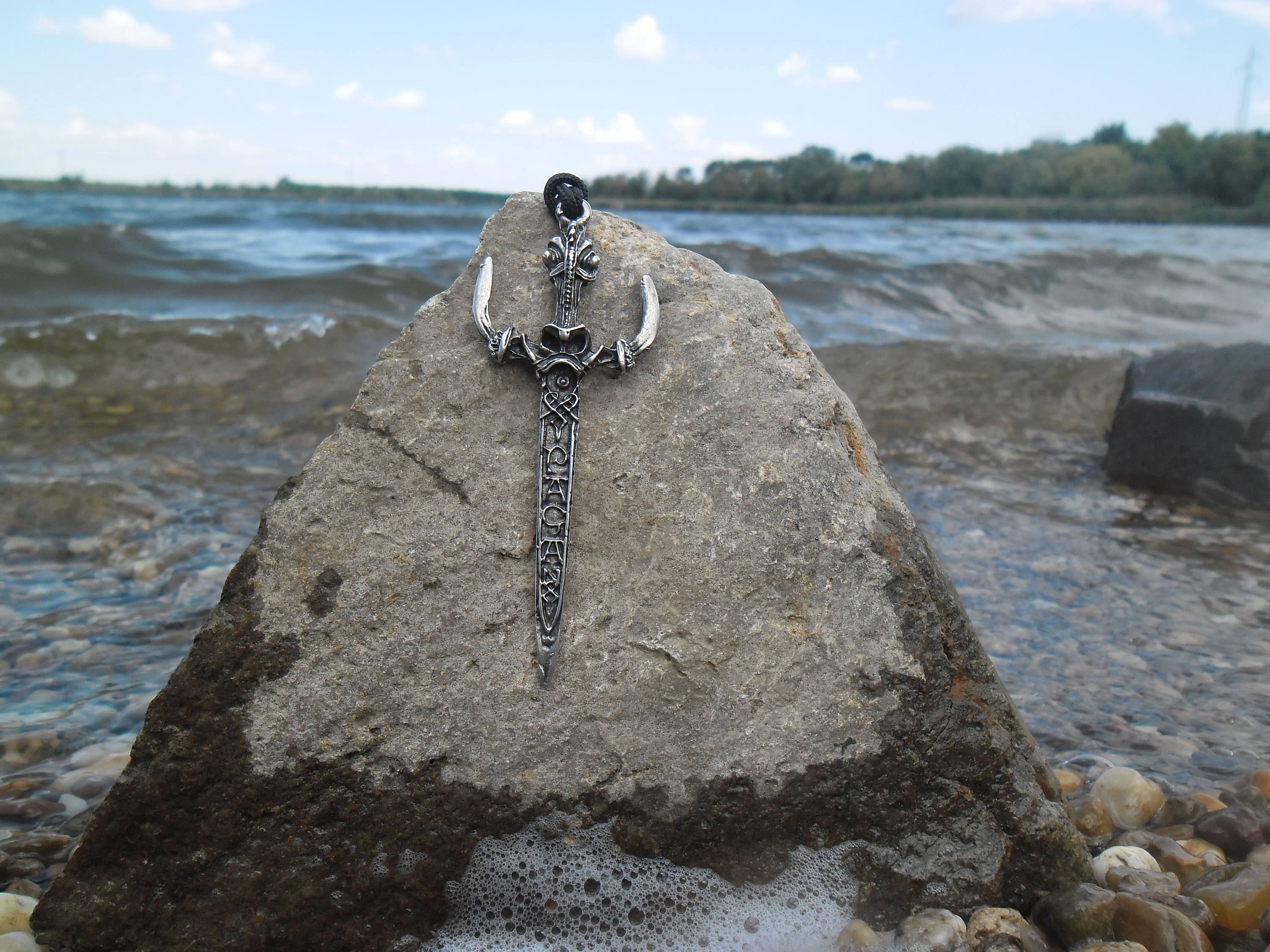 Pagan Sword Skull Necklace and Keychain,melee Horn Skull of Pagan ...