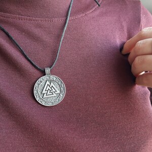 Valknut Pendant Viking Symbol Necklace,valknut Amulet,norse Jewelry ...