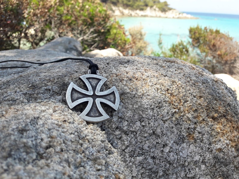 Templar Cross Necklace and Keychain,templar Knights Sign Symbol ...