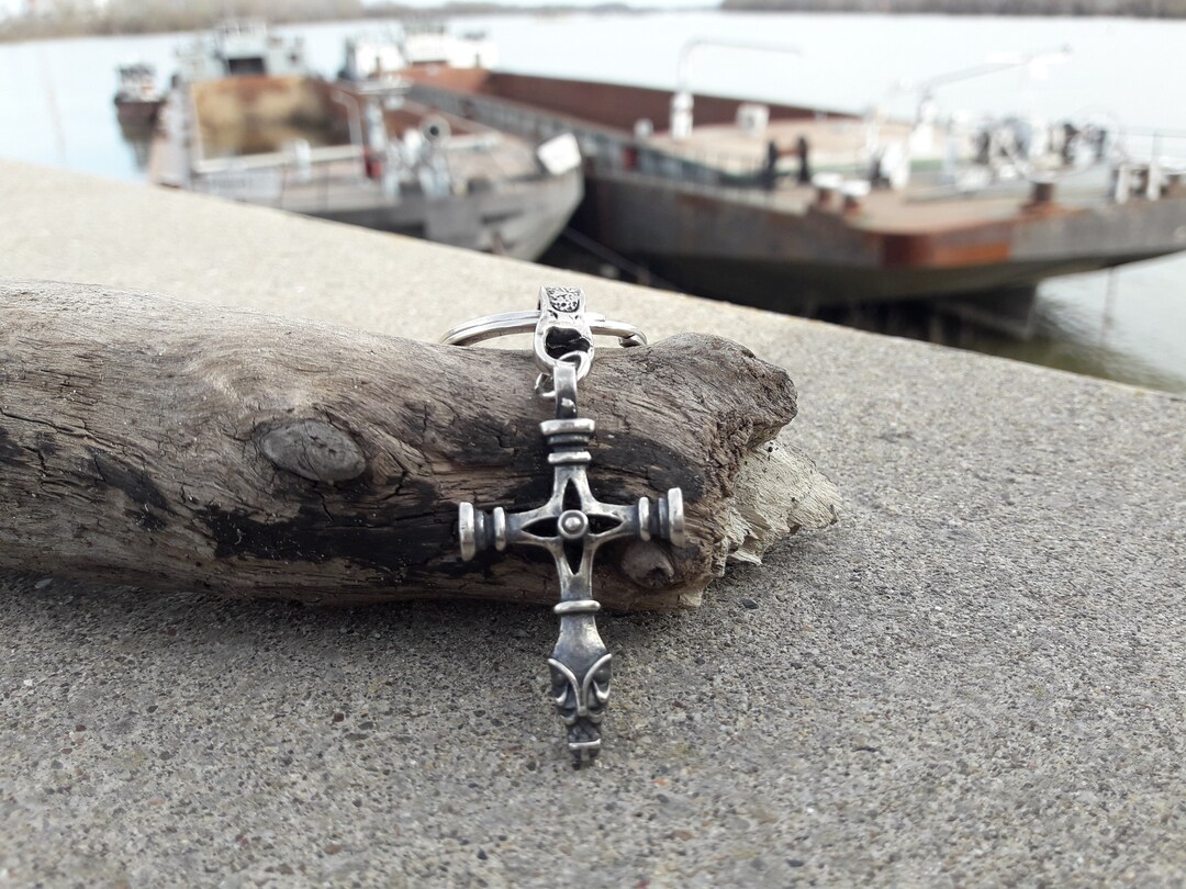 Fenrir Icelandic Wolf Cross Pendant,thor's Hammer Cross Necklace ...