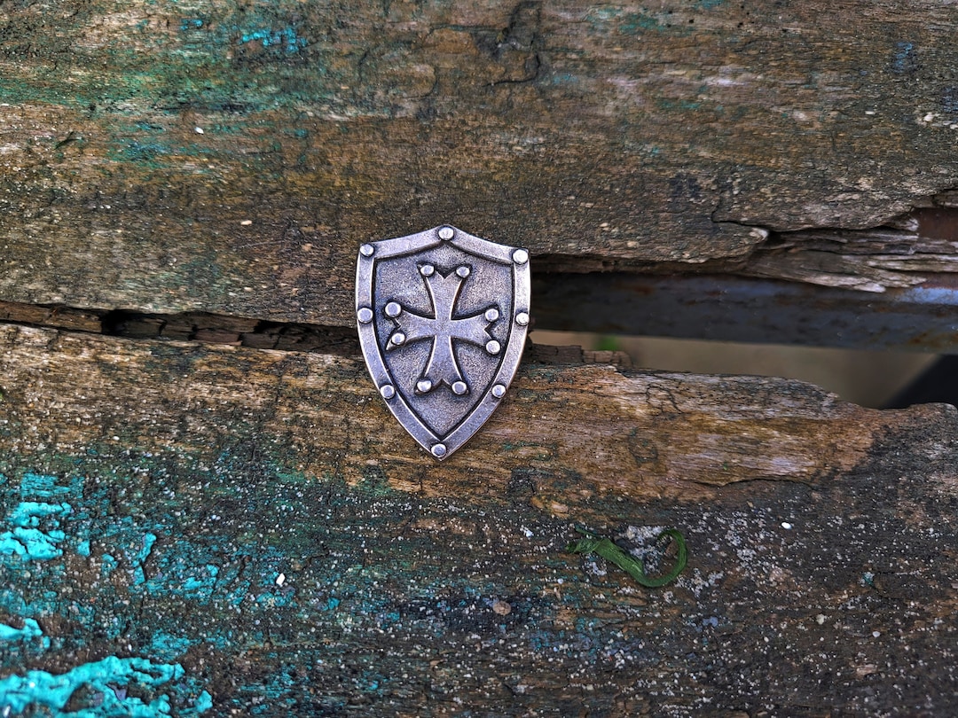 Crusader's Shield Cross Pin Badge Limited,templar Cross Shield Pins ...