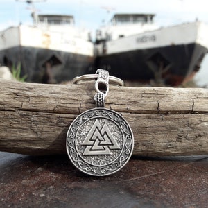 Valknut Pendant Viking Symbol Necklace,valknut Amulet,norse Jewelry ...