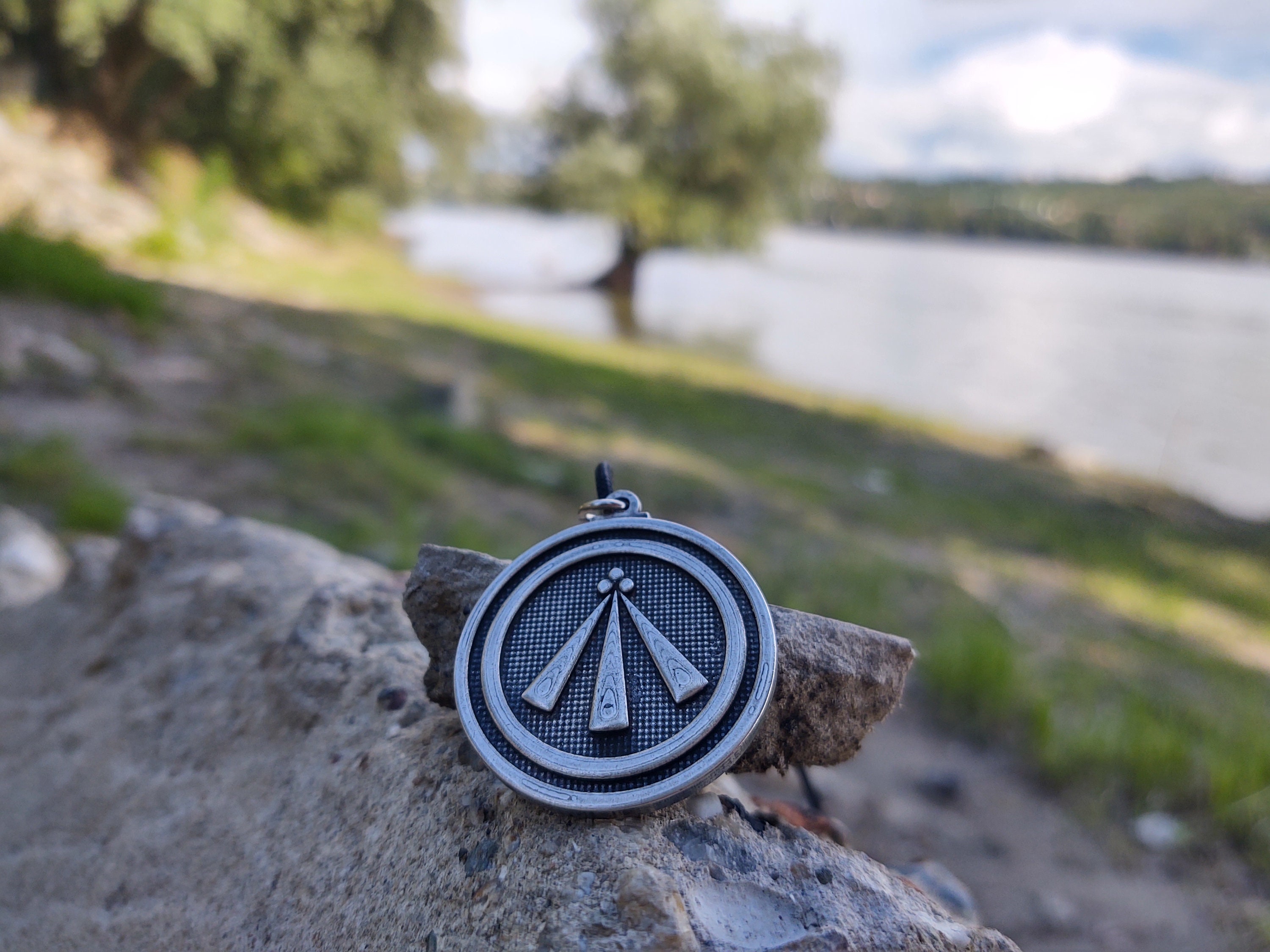 The Awen Three Rays of Light Pendant,celtic Symbol of the Druids Awen ...