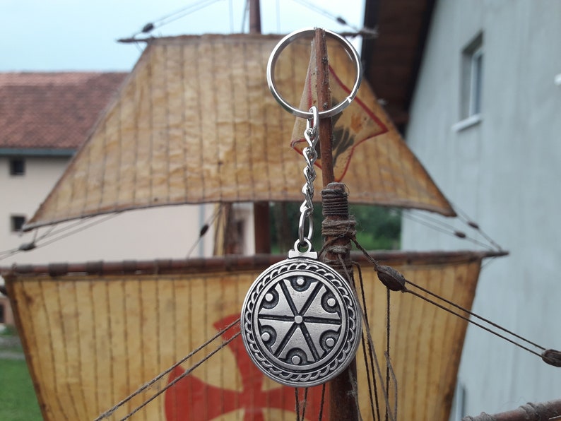 Perun God Symbol Necklace,thundermark Perun Keychain,perun Star Alatyr ...