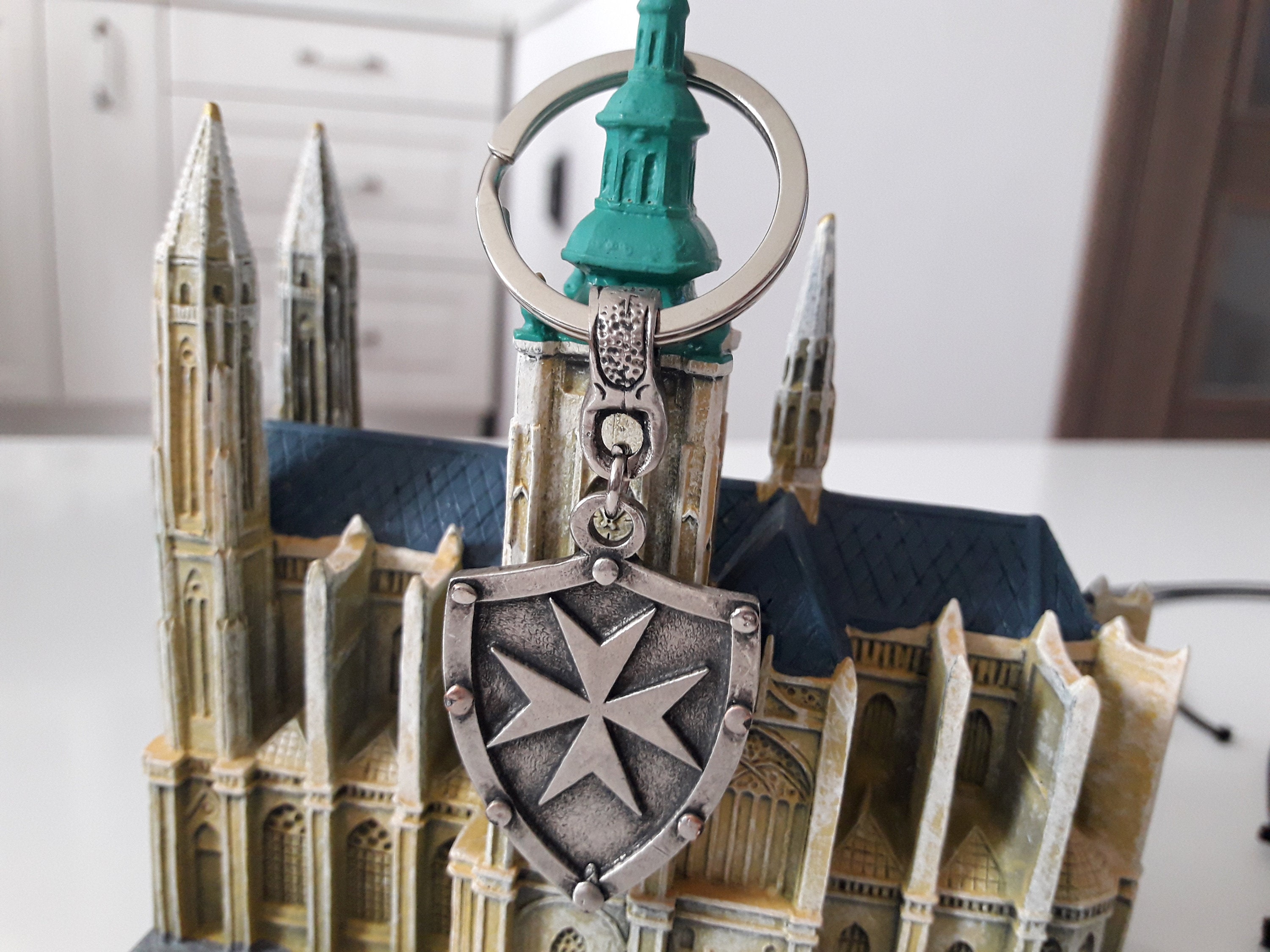 Maltese Cross Shield Necklace Pendant,malta Cross Jewelry,knights ...