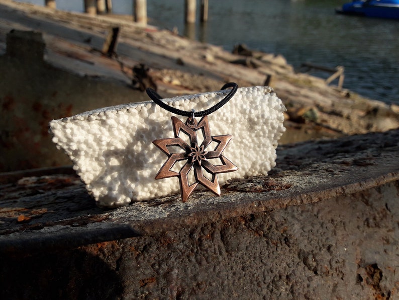 Kolovrat Slavic Sun Wheel Alatyr Necklace Keychainsvarog God - Etsy