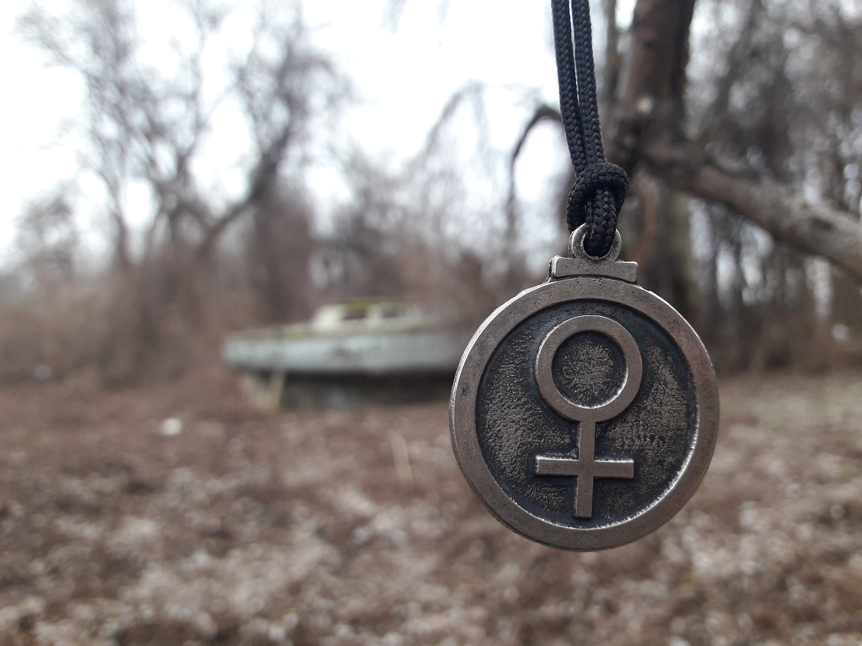 Venus Female Planet Glyph Astrological Symbol Necklace - Etsy