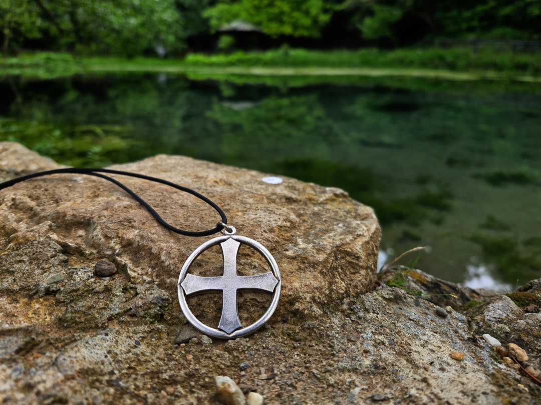 The Cross of the Holy Grail Pendant,unique Holy Grail Cross,jesus ...