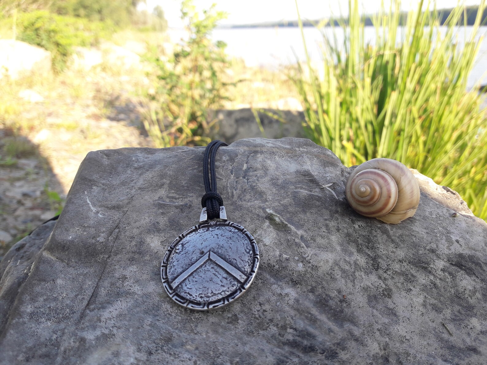 Spartan Shield V Symbol Ancient Greek Necklace,lacedaemon Ancient ...