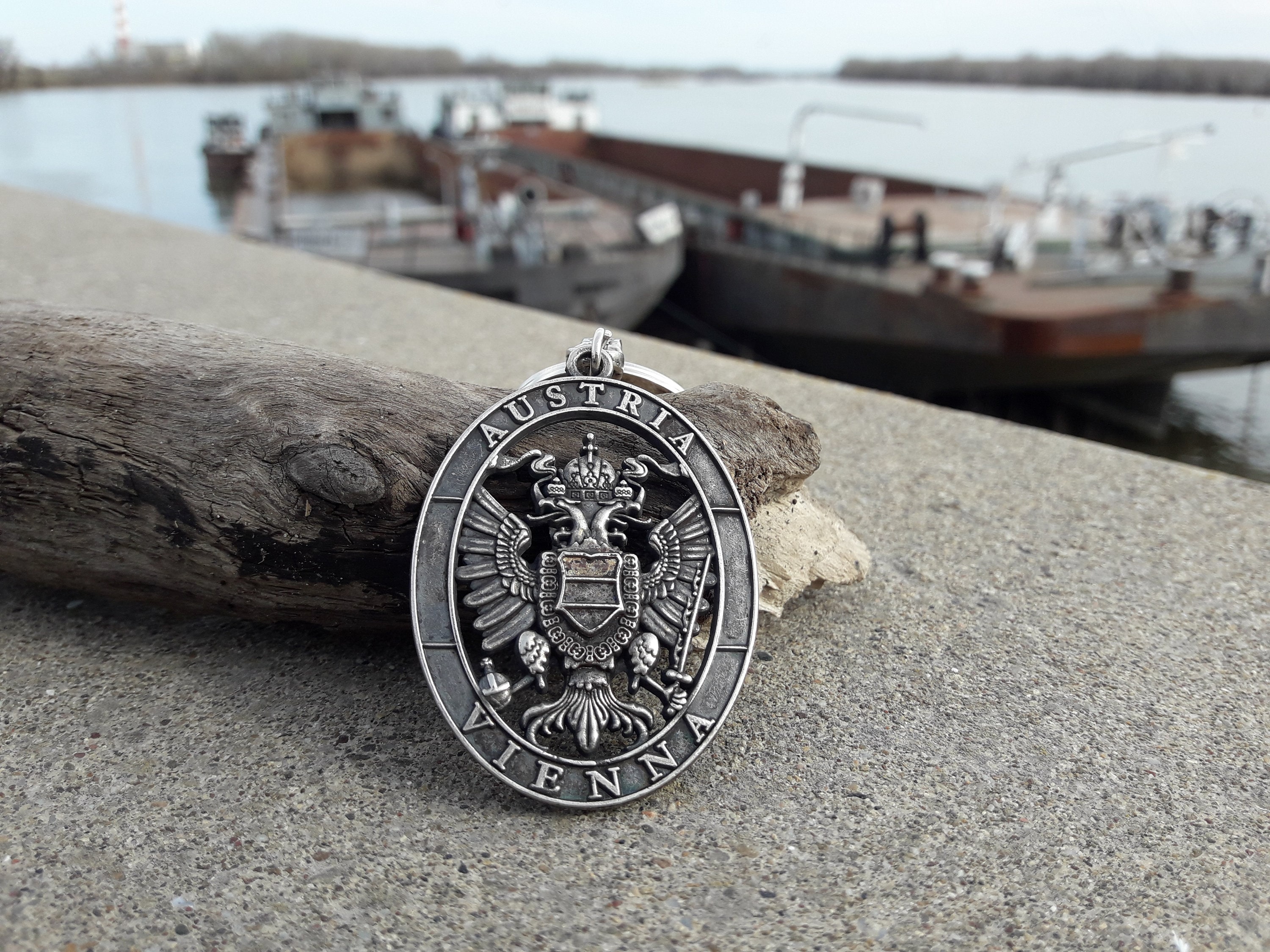 Austria Vienna Keychain,austria Coat of Arms Eagle Keychain,Österreich ...