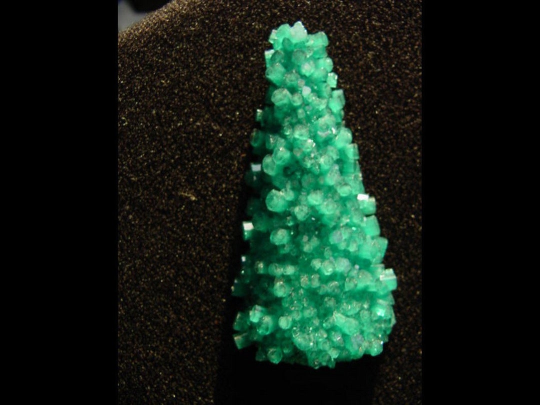 CHATHAM "christmas Tree" Emerald Crystal Cluster 108ct - Etsy