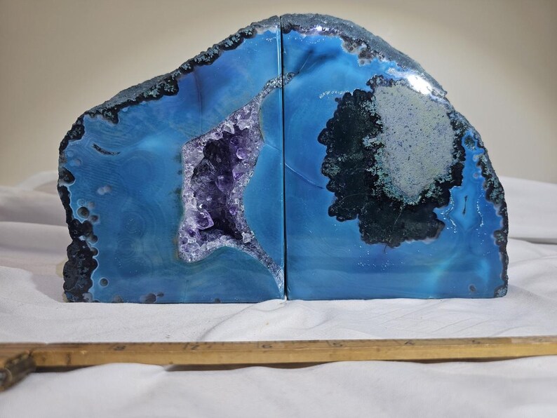 Artist Grade - Amethyst and Teal Agate Crystal Center Geode - Book End ...