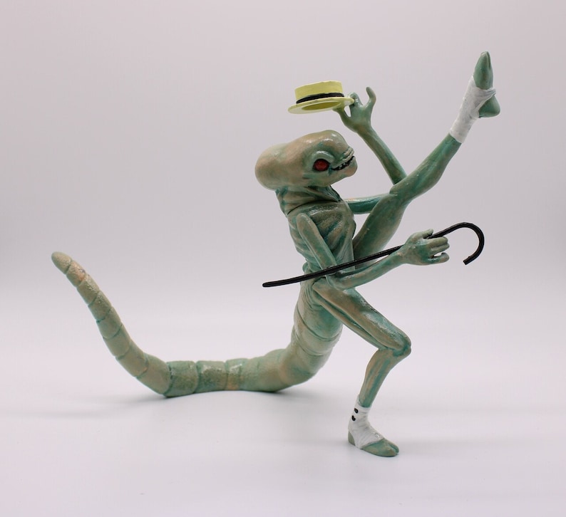 Mega Made ALIEN the Special Collectors Statue - Etsy