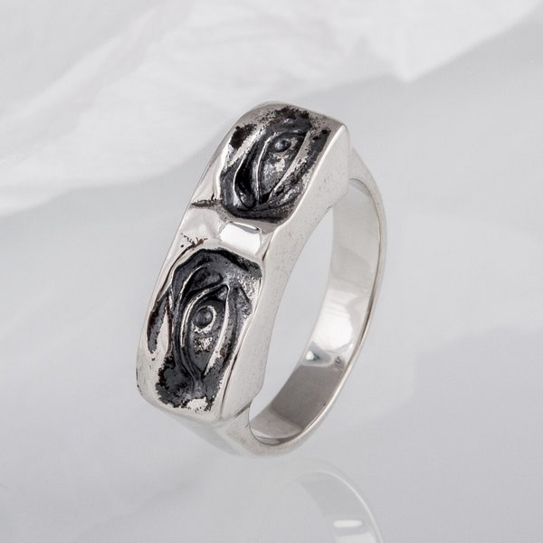 Renaissance Ring - Etsy