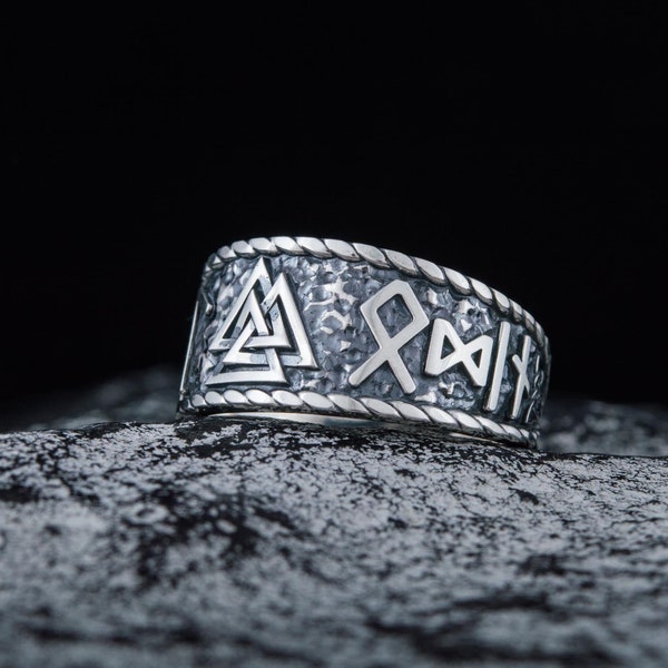 Valknut - Etsy